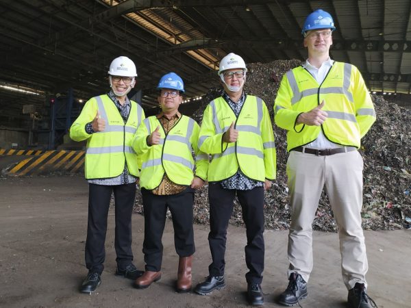 Kedutaan Besar Denmark Kunjungi Fasilitas Pengelolaan Sampah Menjadi ...