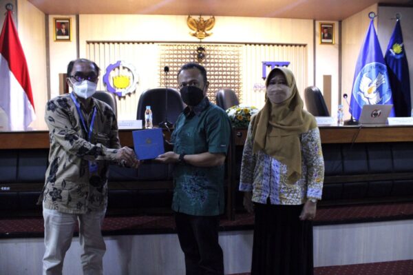 Tingkatkan Mutu Layanan, ITS Menaikkan Standar Pelayanan Publik ... Tingkatkan Mutu Layanan, ITS Menaikkan Standar Pelayanan Publik ...