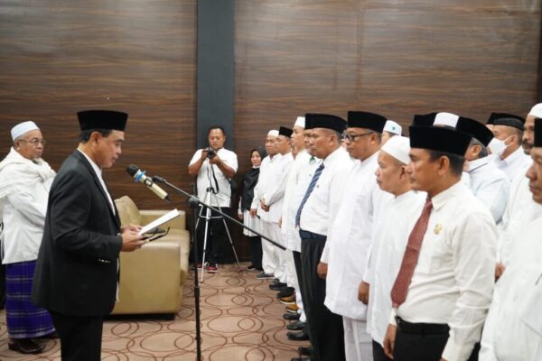 Zairullah Azhar Kukuhkan 73 Pengurus Pusat Forum Nasional LKSA ...