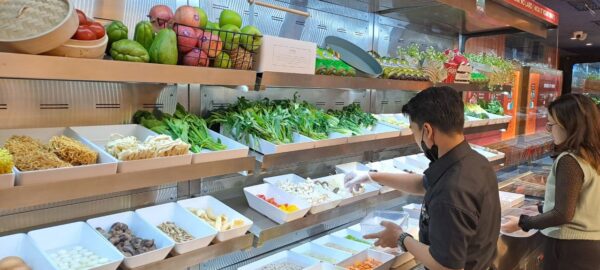 Siap Manjakan Lidah Pecinta Kuliner Surabaya, Mala Jia Buka Outlet di ...